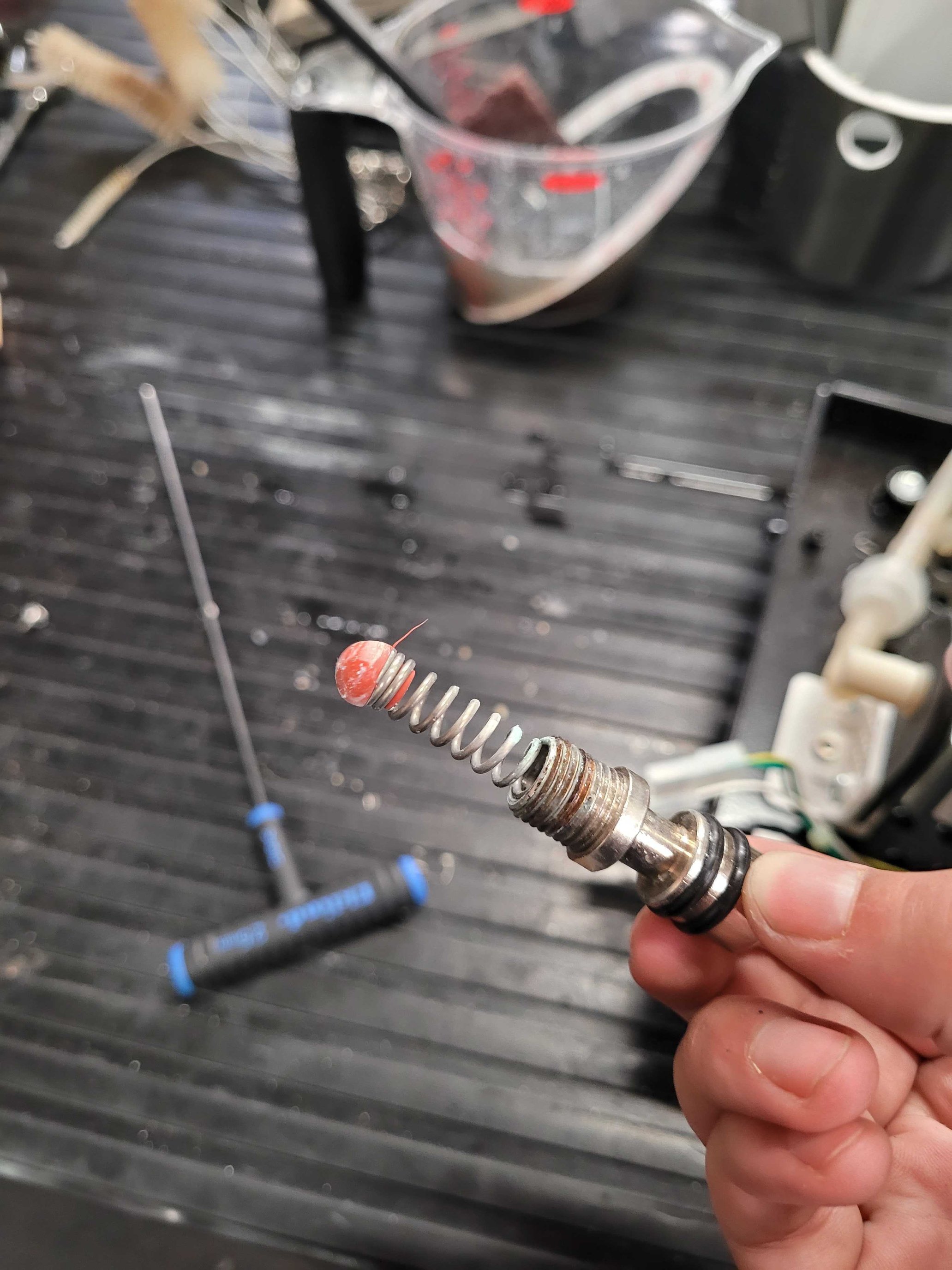 Profitec Pro 300: Expansion valve (OPV) service