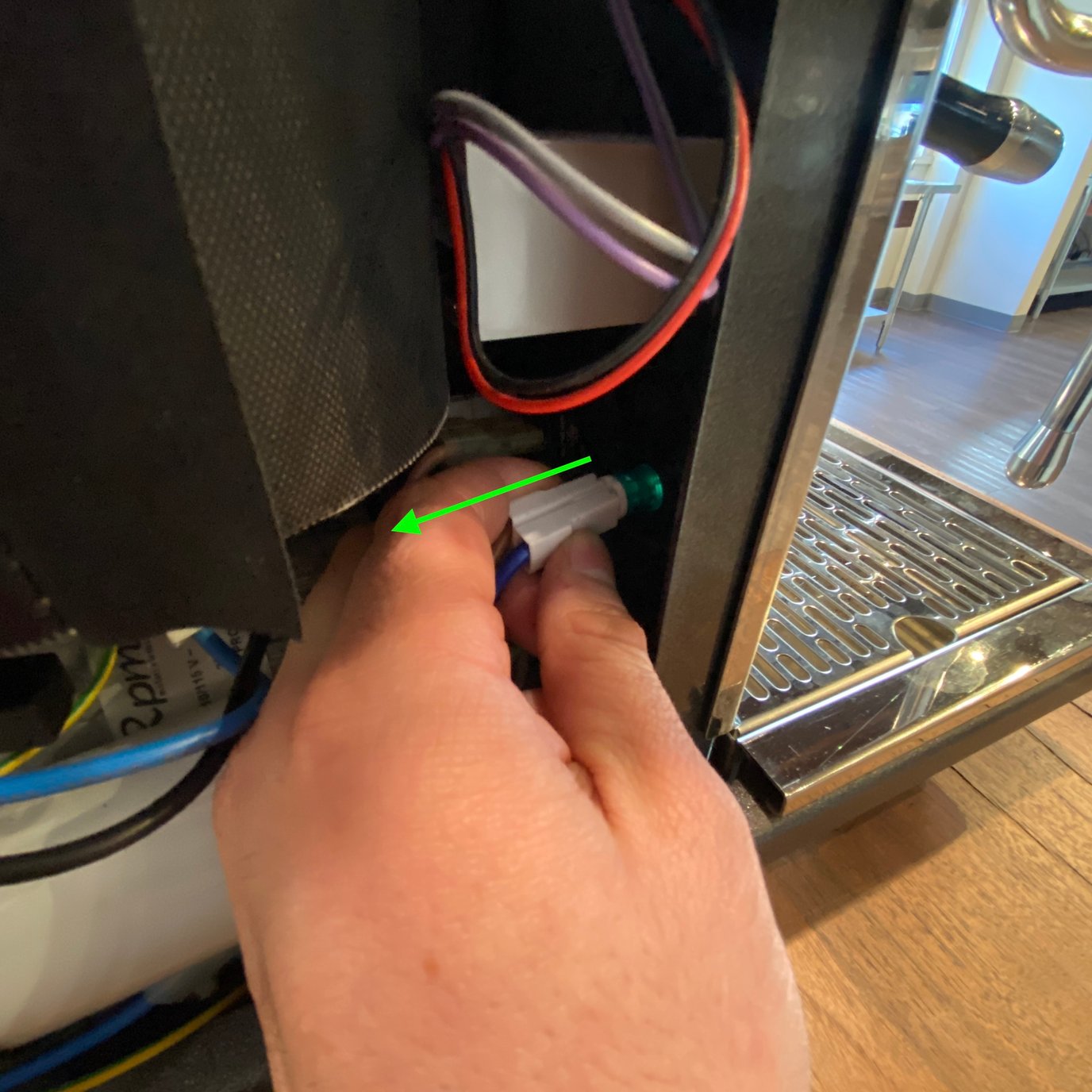 ECM Synchronika: Green Control LED Light Inspection and Replacement