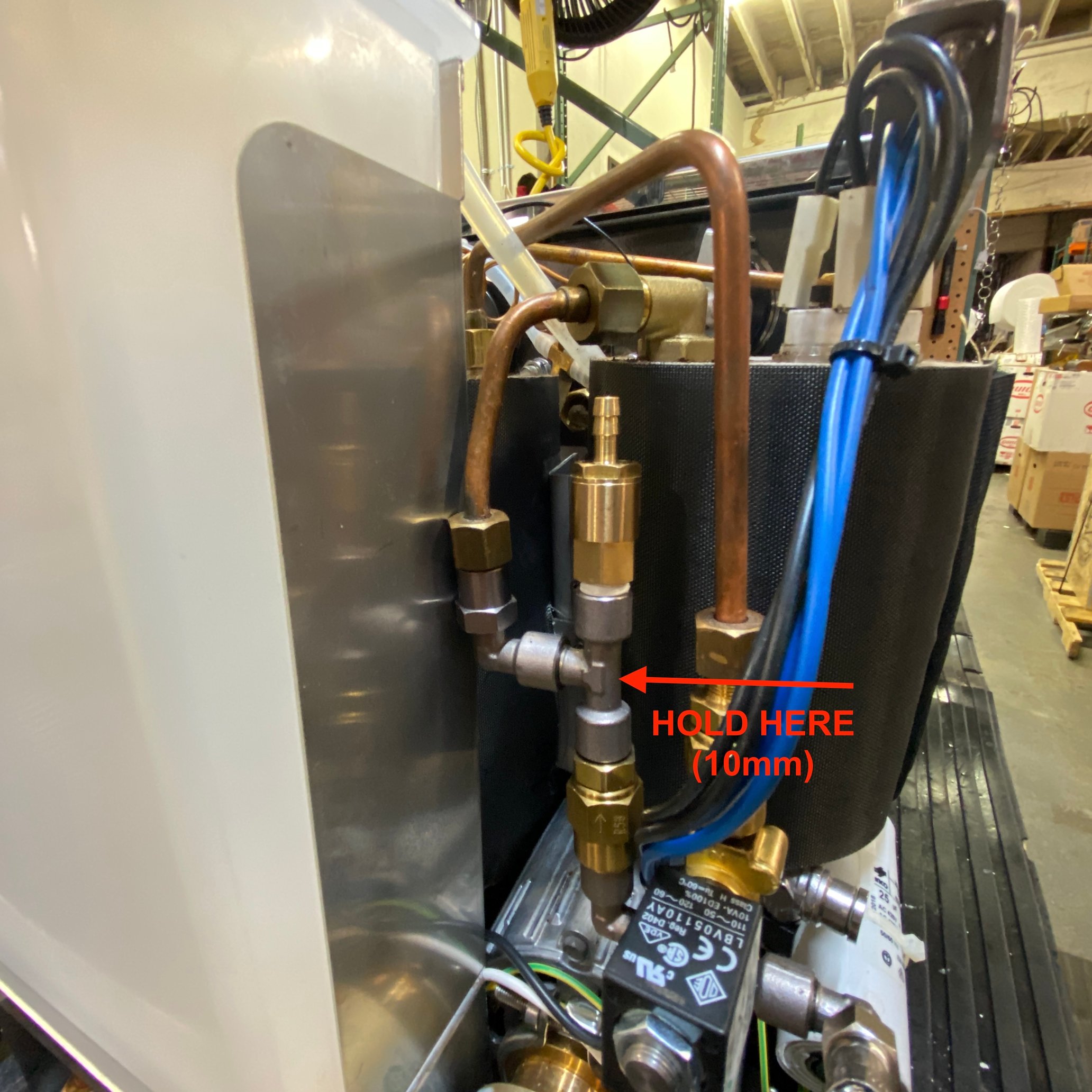 ECM Synchronika: Expansion Valve Replacement (post-2021 machines)