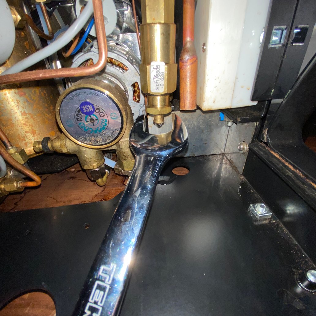 Lucca A53 DP / Vivaldi II: Adjusting the Expansion Valve (OPV)