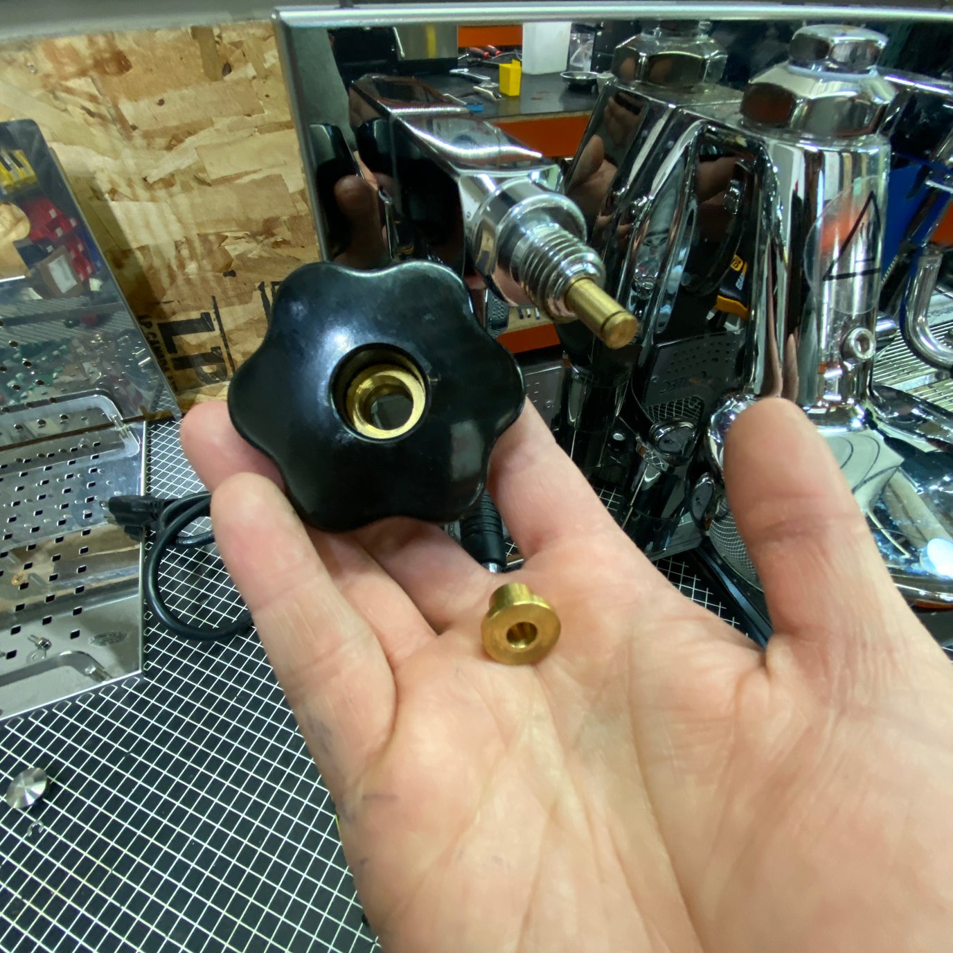 Profitec Pro 500: Steam/Hot Water Knob Disassembly