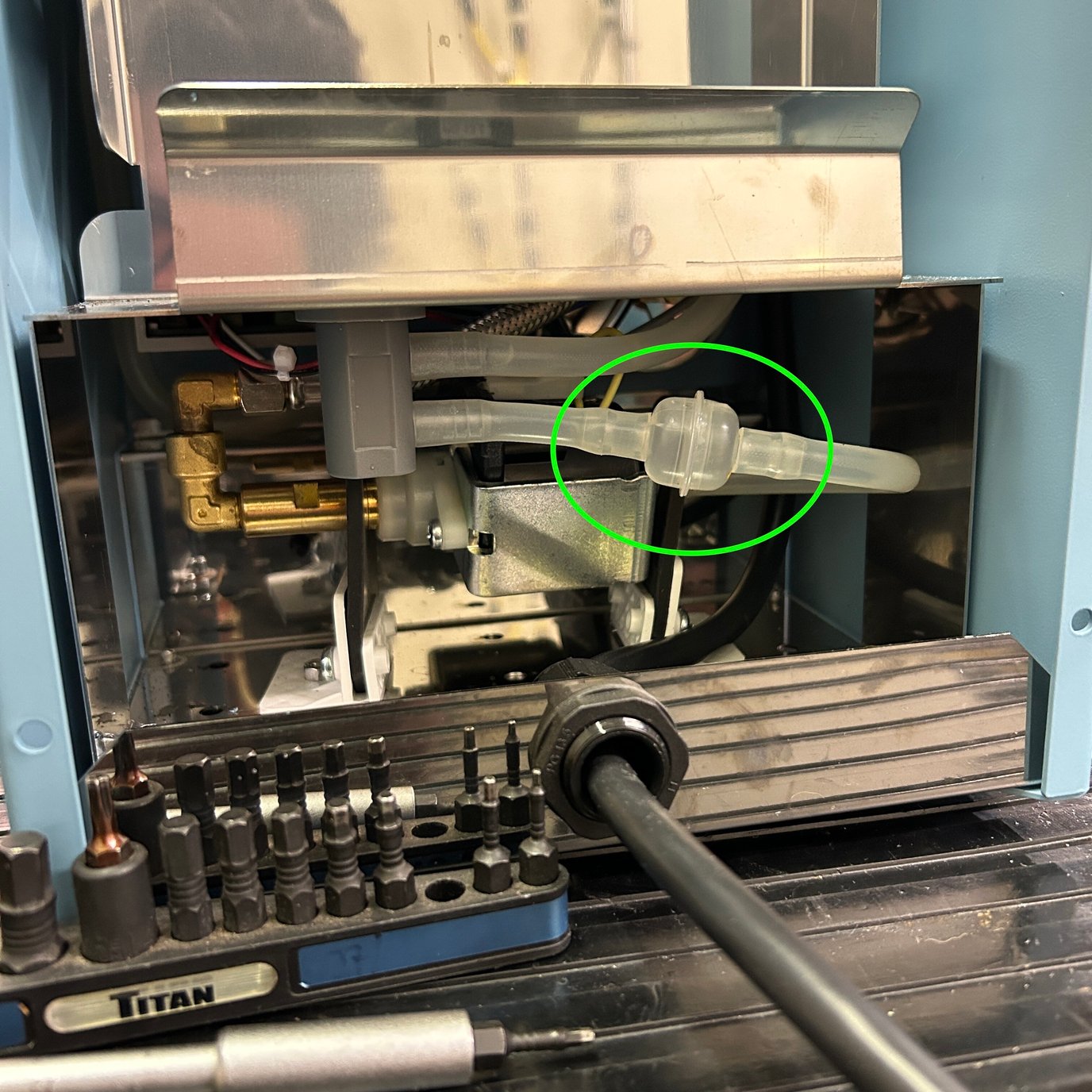 Profitec GO: Inspecting and Replacing the In-line Filter