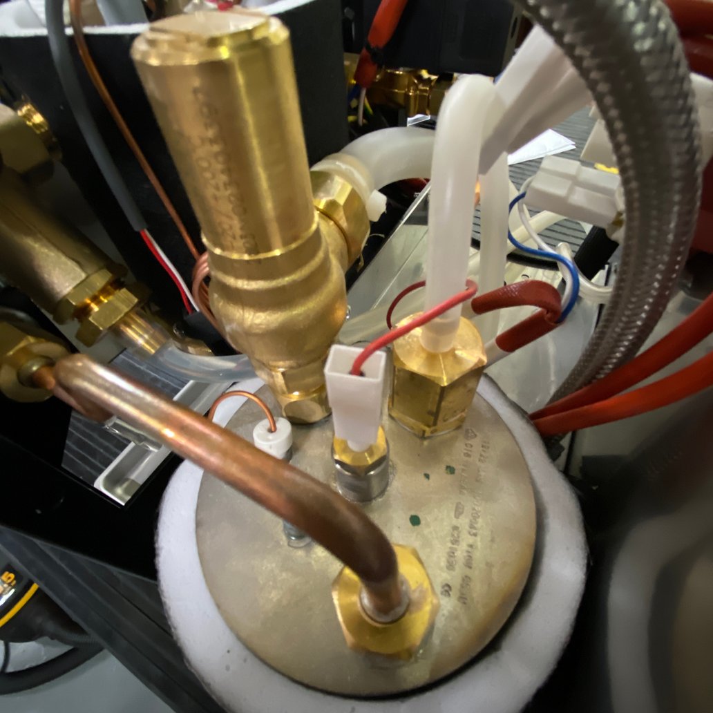 Rancilio Silvia Pro X: Inspecting and Cleaning the Fill Probe